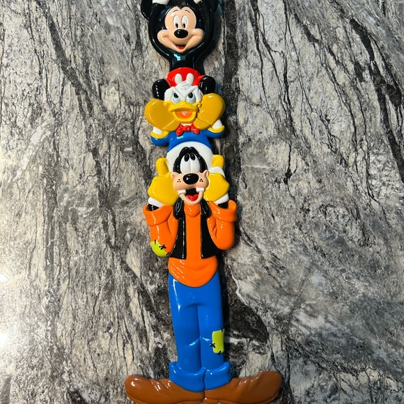 Disney | Toys | Disney Back Scratcher Goofy Donald Duck And Mickey ...